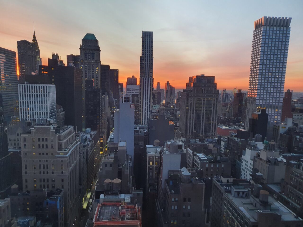 GALLERY - Silver Towers